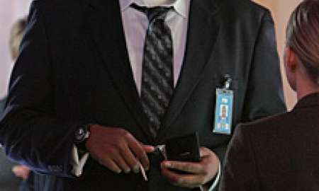 CSI: Miami: Omar Miller entra para elenco - Estrelando