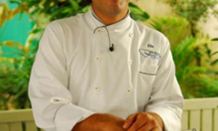 Super Chef: Elia é desclassificado da competição - Estrelando