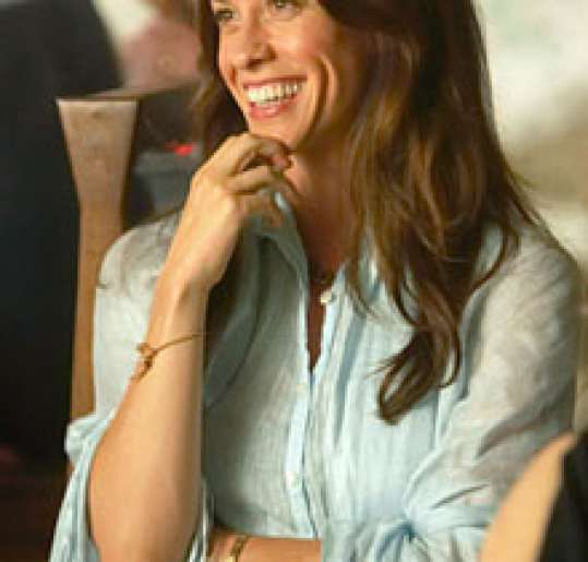 Weeds: Alanis Morissette volta para o sexto ano - Estrelando