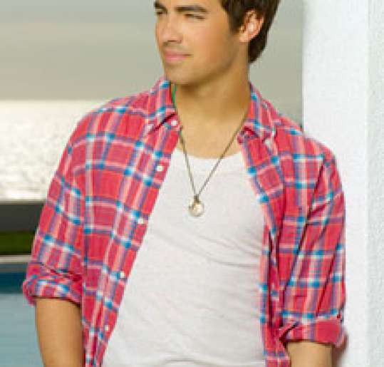 Diversão: Joe Jonas fala sobre álbum solo - Estrelando