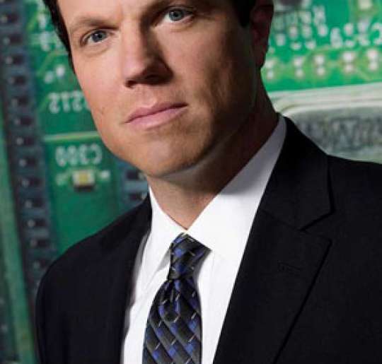 Ator de Chuck entra para Law & Order: SVU - Estrelando