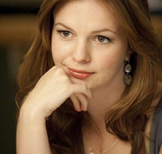 Saiba quem viverá a filha de Charlie em Two and a Half Men! - Estrelando