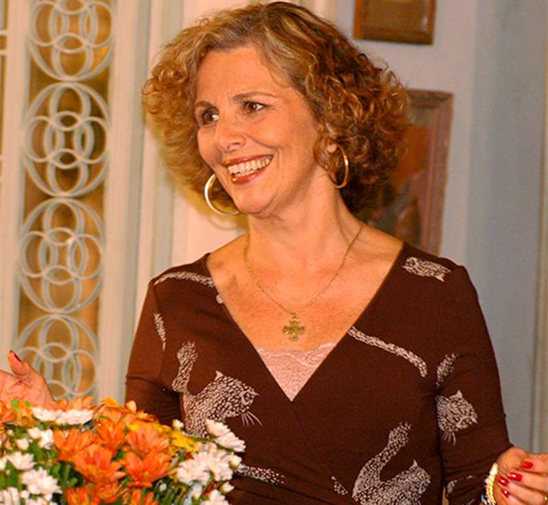 Conheça os papéis marcantes de Irene Ravache nas telinhas! - Estrelando