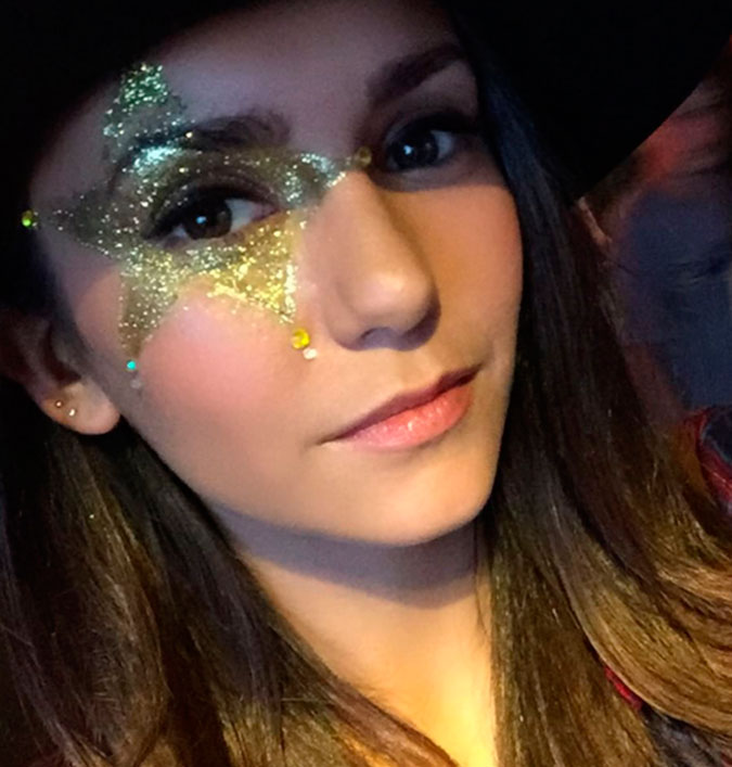 Você Sabe Tudo Sobre Nina Dobrev Estrelando