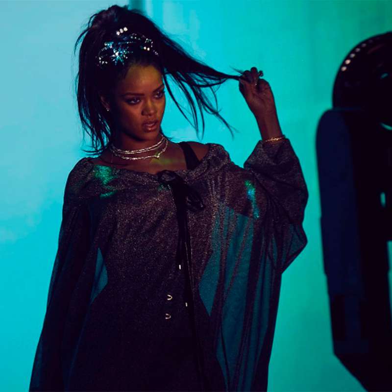 Calvin Harris divulga as primeiras imagens de Rihanna no clipe de This ...