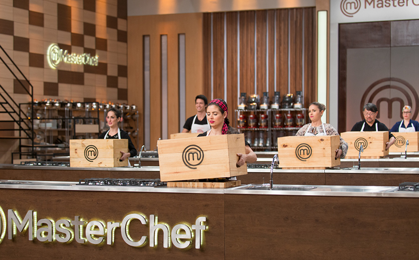 No MasterChef, caixa misteriosa e prova de eliminação fazem Lee passar ...