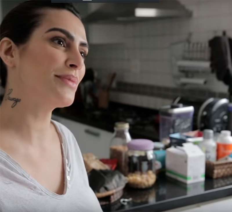 Cleo Pires relembra foto sua que virou meme e dispara: - Era obviamente ...