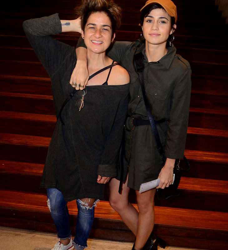 Nanda Costa curte peça de Luis Lobianco ao lado de namorada e de outros ...