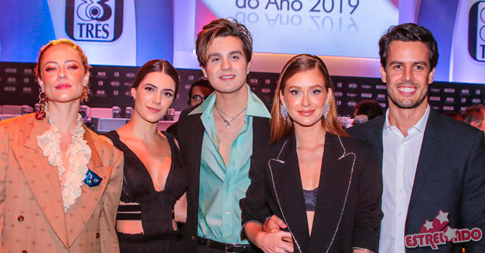 Marina Ruy Barbosa com Xande Negrão, Paolla Oliveira e outros famosos ...