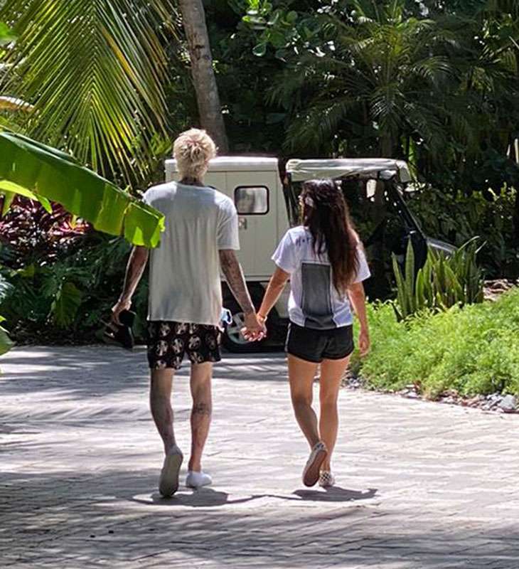 Megan Fox teria apresentado Machine Gun Kelly aos filhos, diz site ...