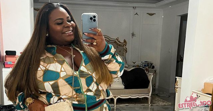 Com primeiro álbum a caminho, Jojo Todynho grava clipe em Bangu ...