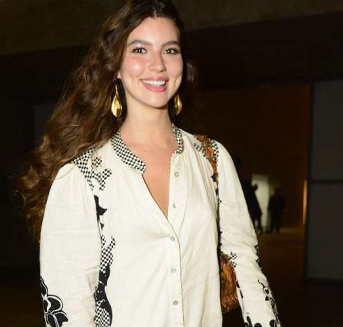 Alanis Guillen e Poli Pierrati vão juntas ao evento em comemoração aos ...