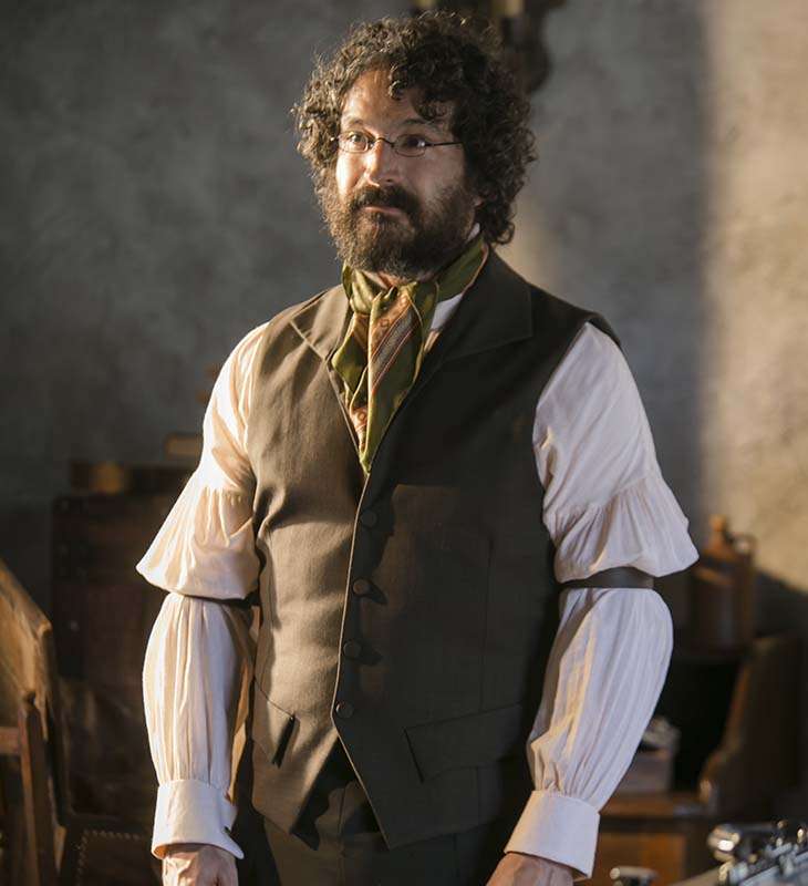 Vovô sarado! Confira a evolução no corpo de Caco Ciocler - Estrelando