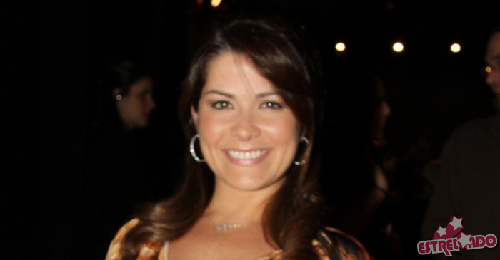 Samara Felippo abre álbum de fotos do seu aniversário de 44 anos de ...