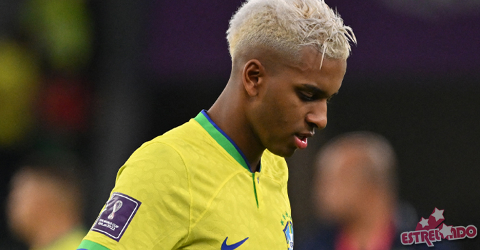 Após perder primeiro pênalti do Brasil, Rodrygo Goes lamenta: Do céu ao ...