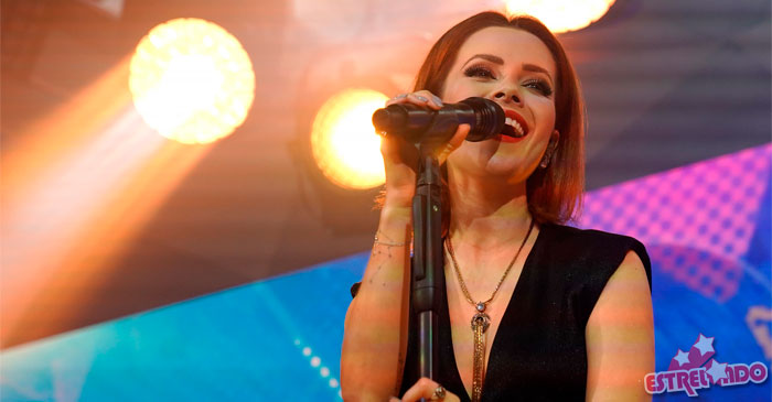 Sandy reflete sobre aniversário de 40 anos de idade: Cheguei aqui com ...