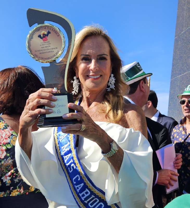 Eterna Garota de Ipanema, Helô Pinheiro recebe homenagem em comemoração ...