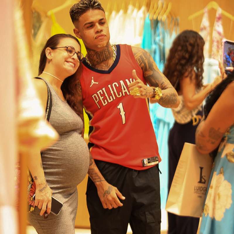 Bella Campos comenta namoro com MC Cabelinho e revela sonho: Quero me ...