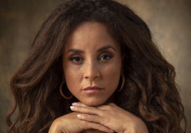 Domitila quer voltar ao Brasil e comenta planos para a carreira: Quero ...