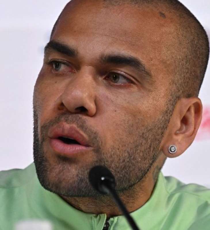 Daniel Alves é indiciado formalmente por estupro; saiba tudo sobre o ...