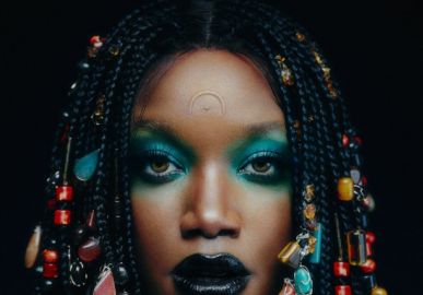 Orgulhosa, IZA fala sobre seu segundo álbum, AFRODHIT: - Momento na ...