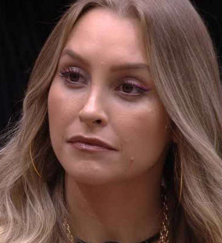 De Chiquitita à ré confessa, confira a trajetória da carreira de Carla ...