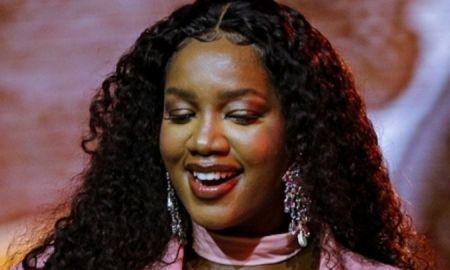 Nasce Nala, primeira filha da cantora IZA - Estrelando