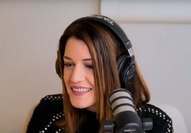 Luiza Justus repete look e resgata vestido usado em 2016 para celebrar ...